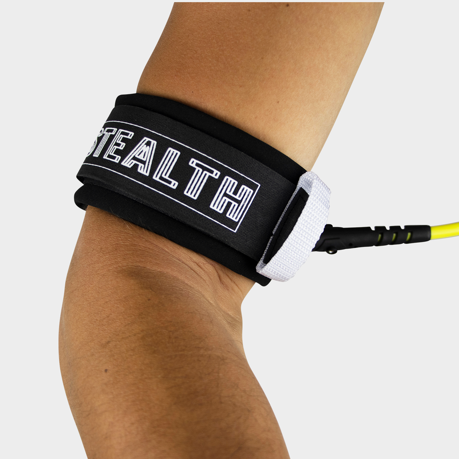 Stealth Basic Bicep Leash – ninefivenine